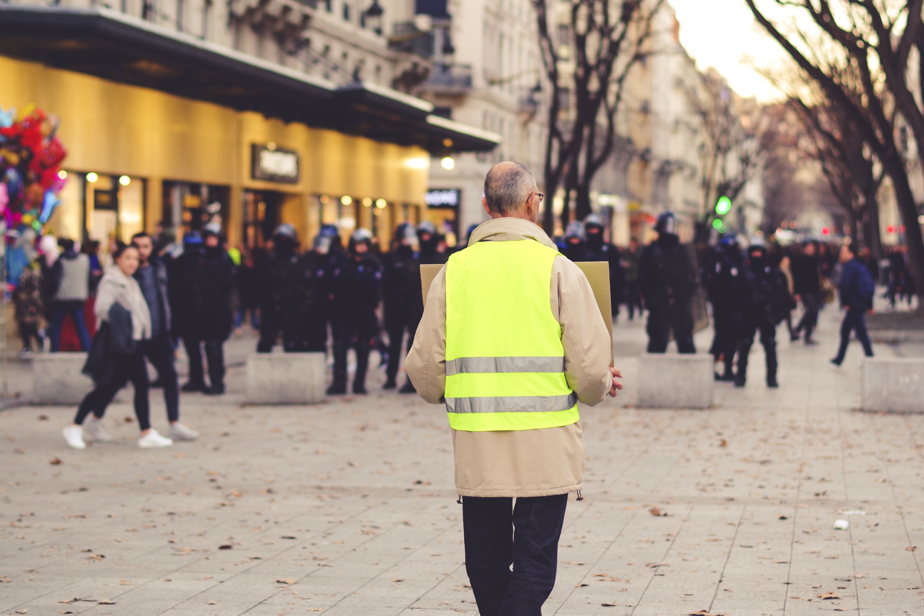 Driving in Spain vs Driving in the US: things you must know